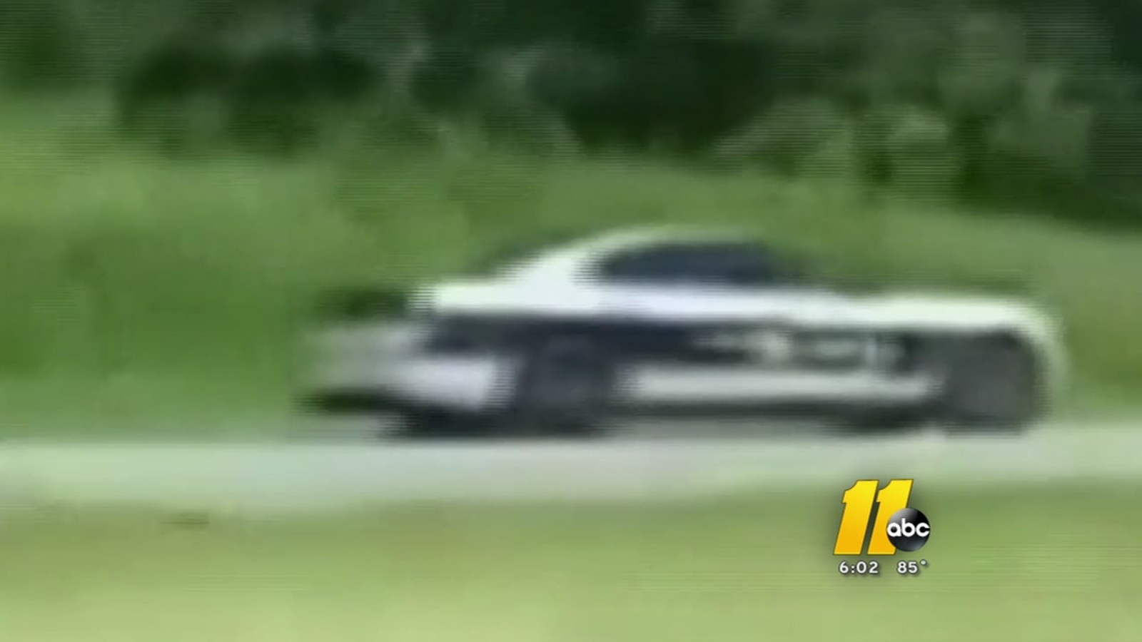 VIDEO: Trooper drives wrong way on highway to catch street racers ...