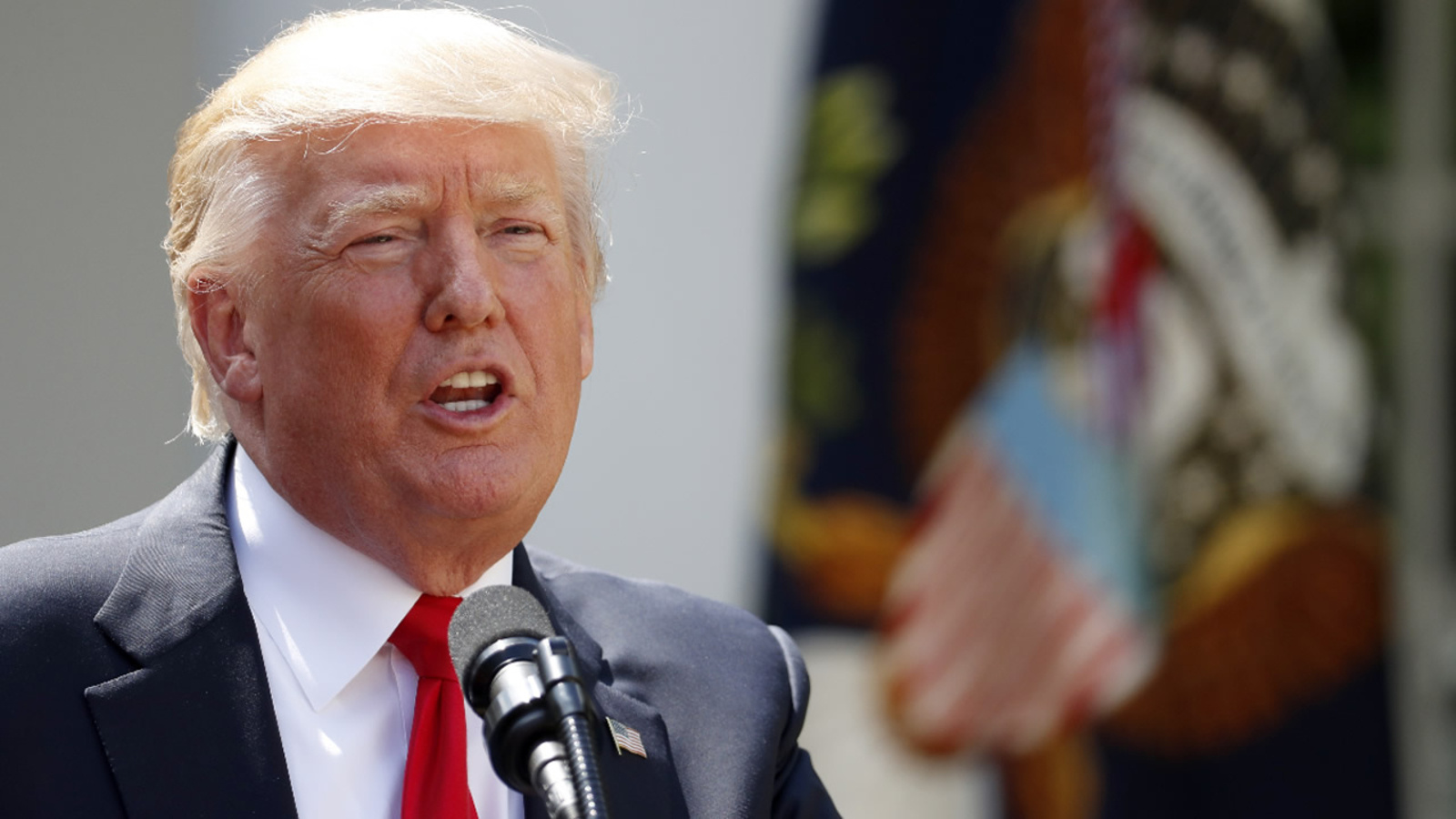 President Trump to call for death penalty for drug traffickers in opioid plan - ABC13 Houston