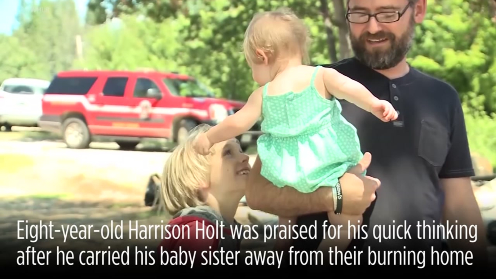 Eight-year-old praised for helping sister during house fire - ABC7 New York