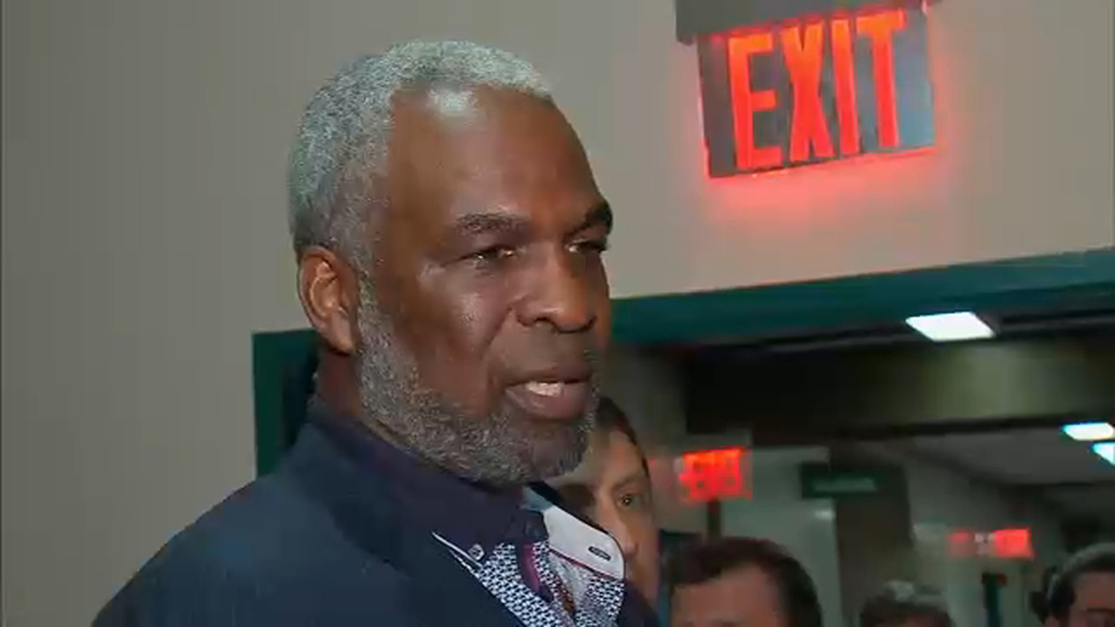 New York Knicks legend Charles Oakley agrees to plea arrangement in MSG ...