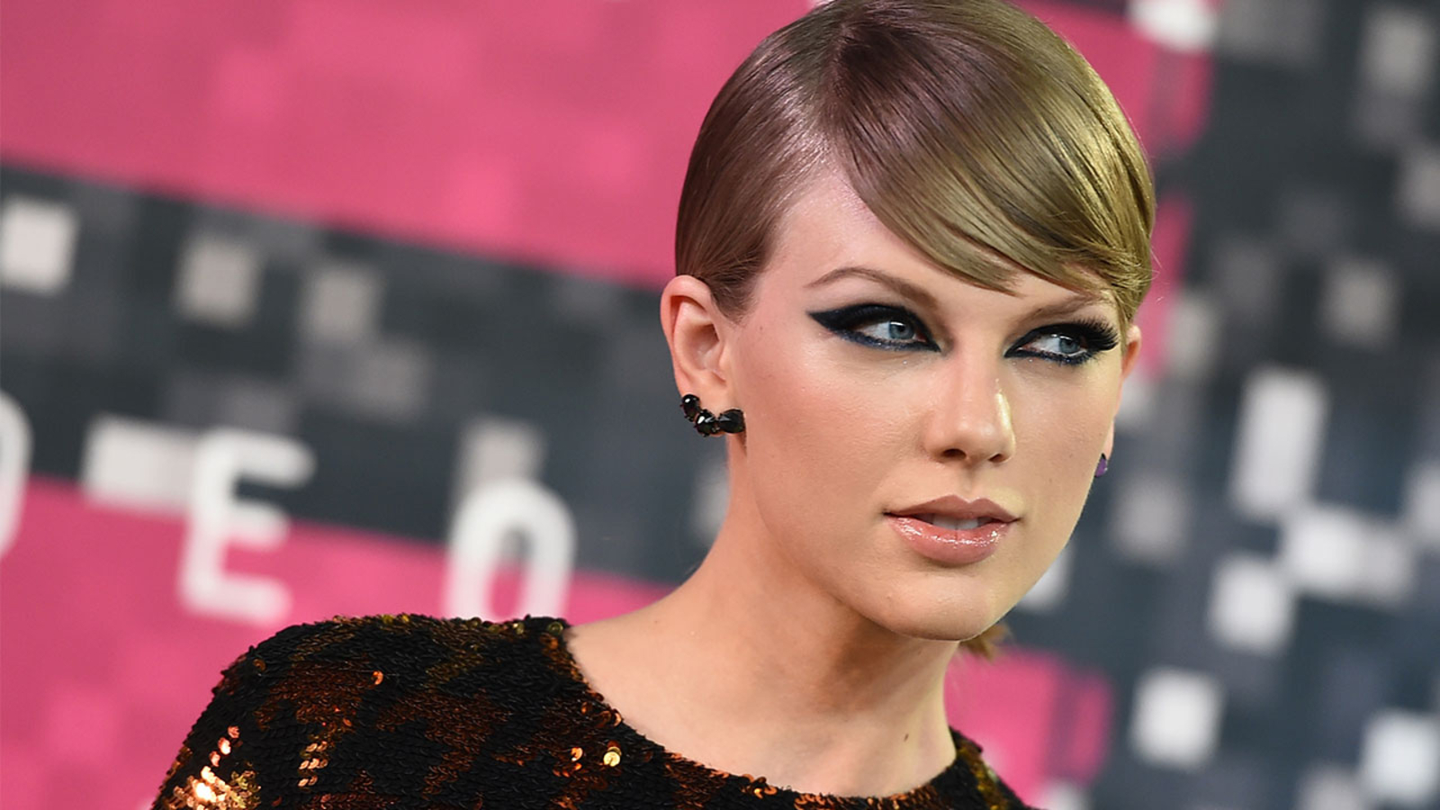 Taylor Swift Wins Groping Lawsuit Against Radio Host Abc30 Fresno