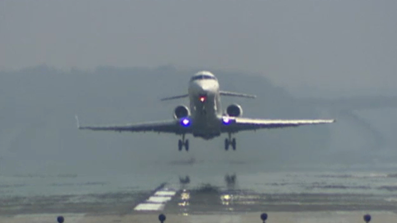 Report: Pilotless planes could save aviation industry $35 billion a ...