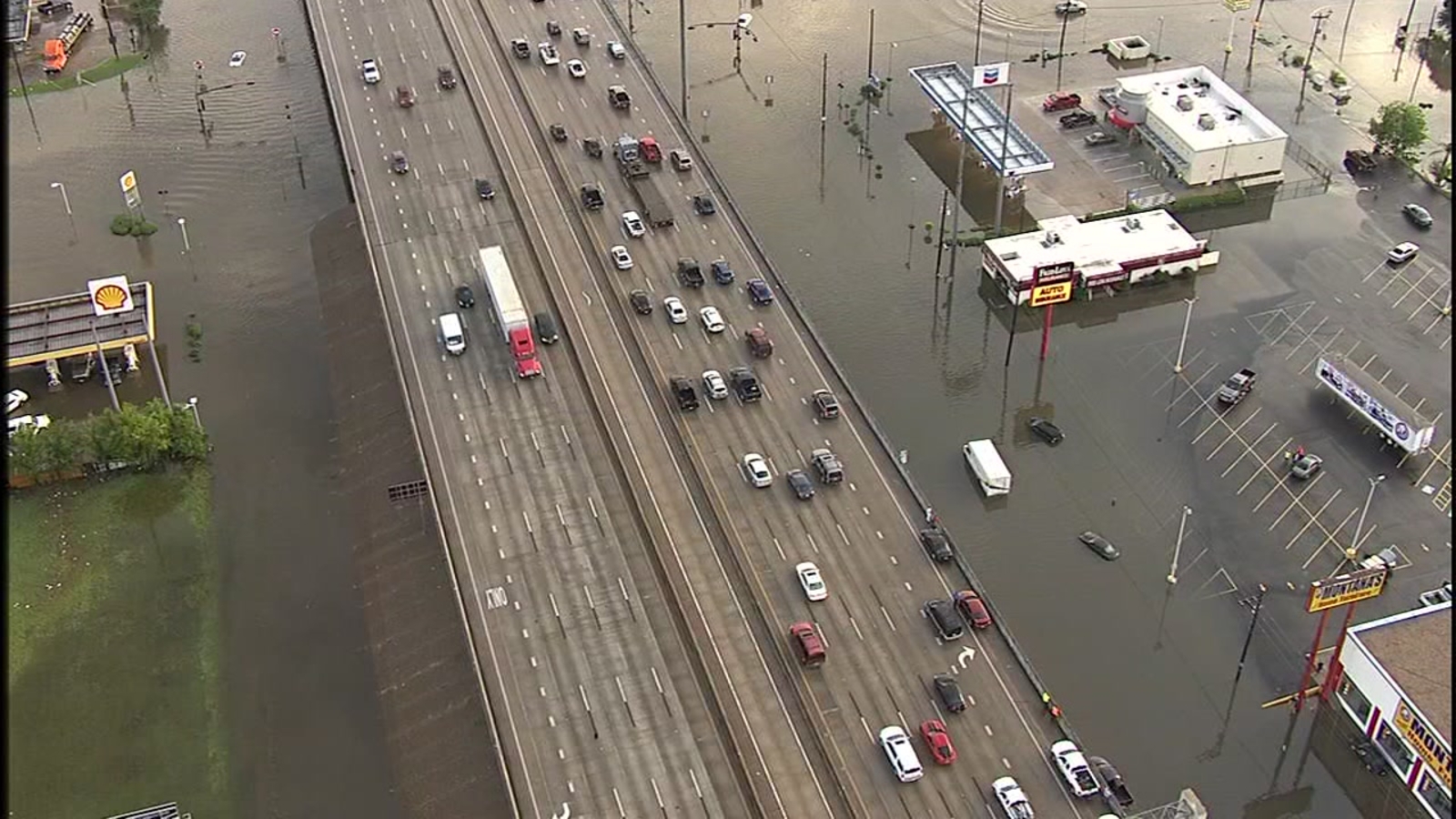 High water snarls AM commute on Houston-area freeways - ABC13 Houston