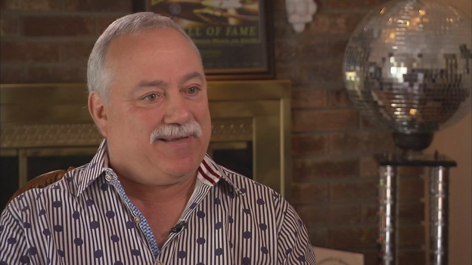 Art of Aging: Mr. Saturday Night still spinning decades later - 6abc ...