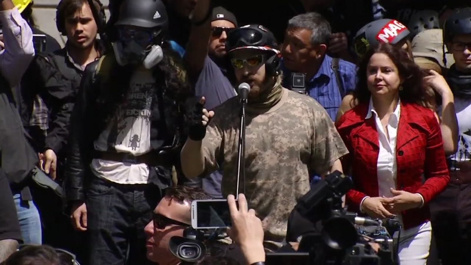 Berkeley police ask residents to stay home ahead of political rally on ...