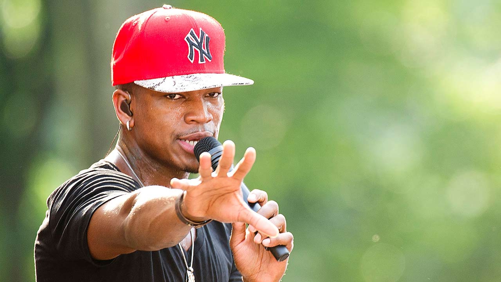 Grammy winner Ne-Yo: Ex-manager owes me $8M - ABC13 Houston