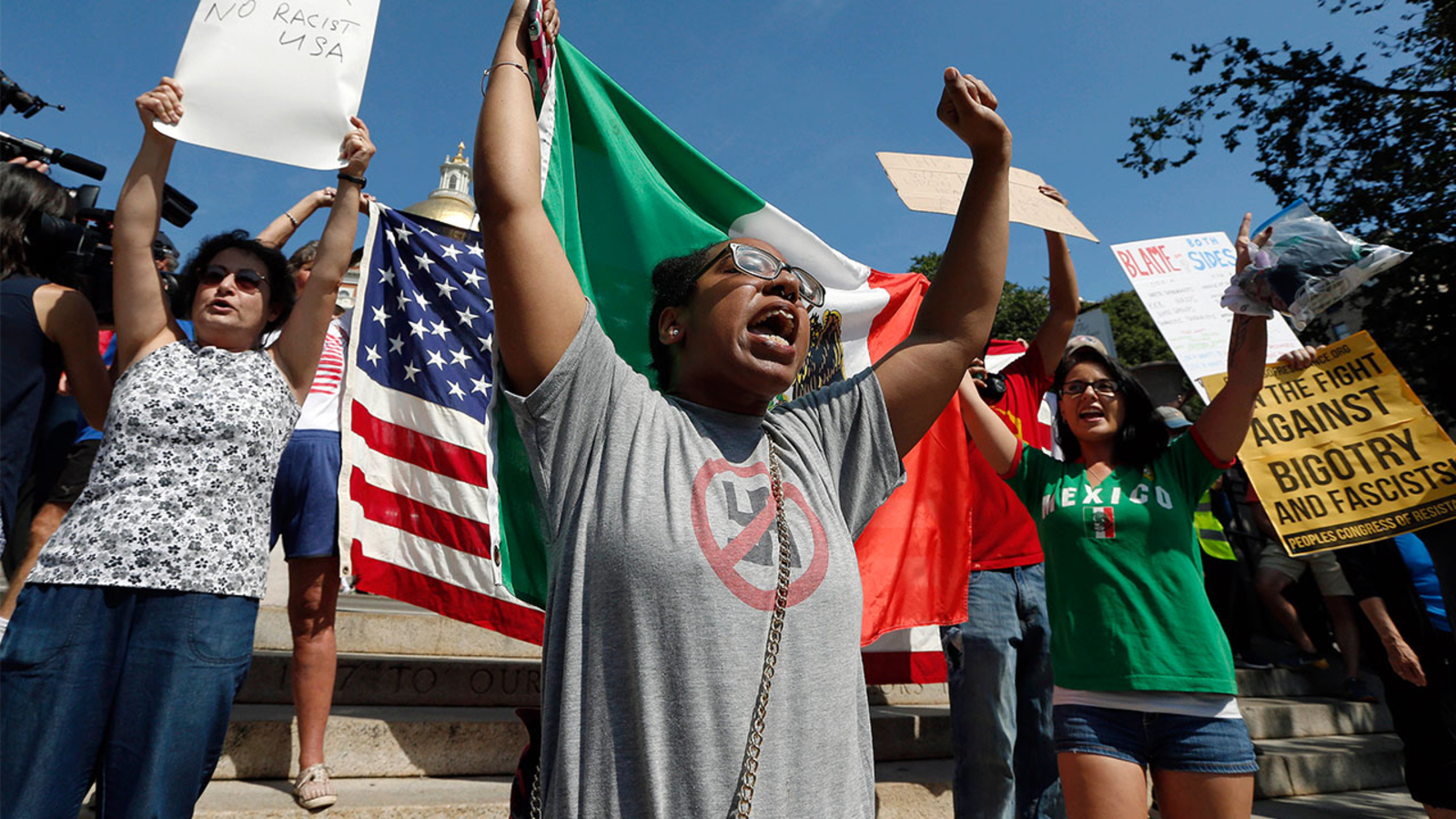 'Free speech rally' cut short after massive counterprotest - 6abc ...