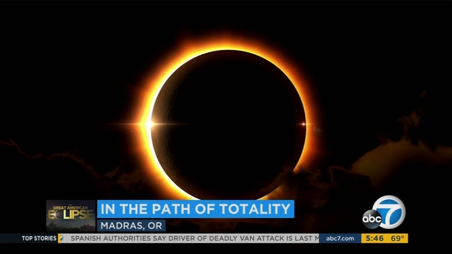 Eclipse fans flock to Griffith Observatory for viewing party - ABC7 Los ...