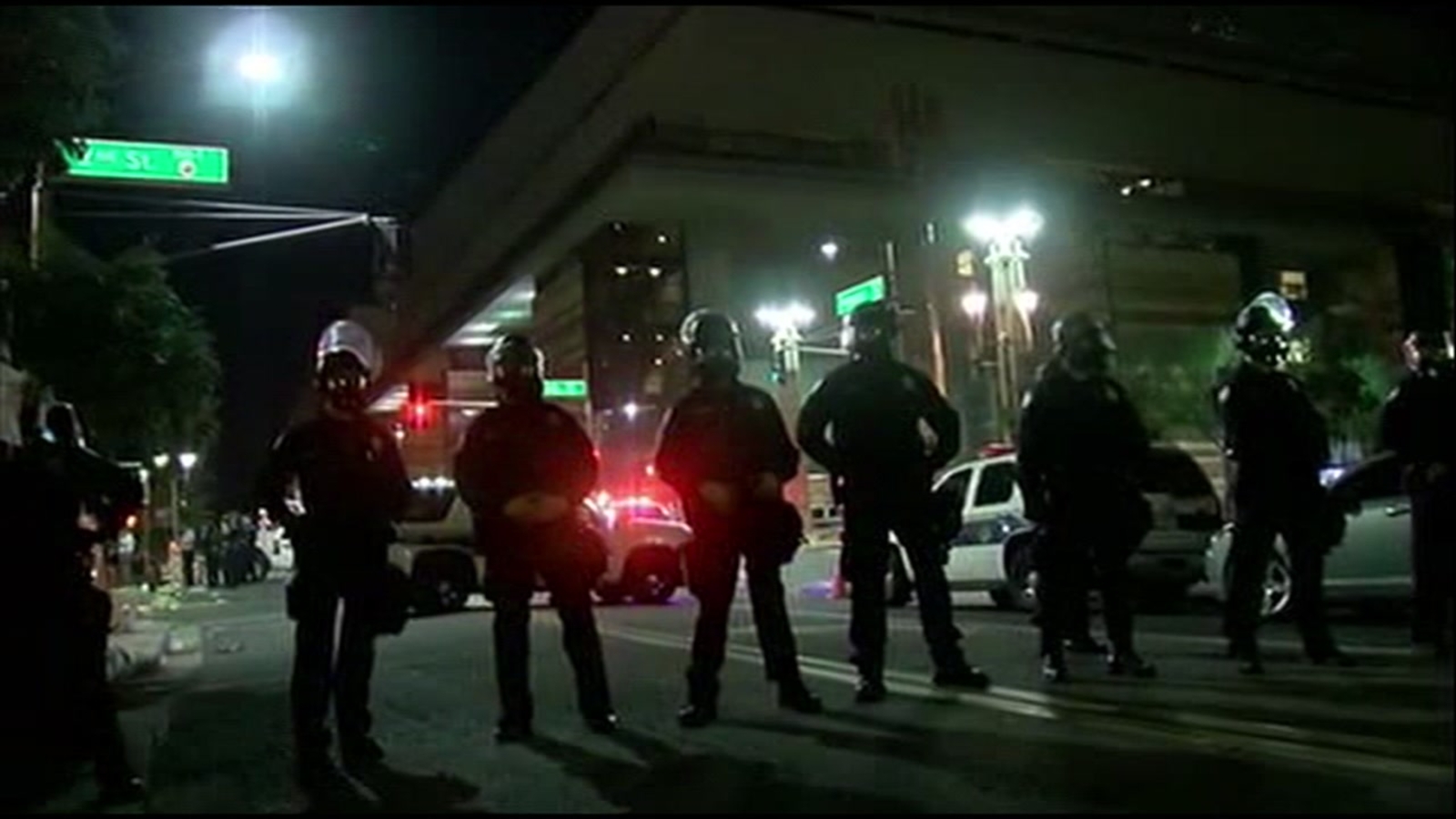 Chaos erupts in Arizona after President Donald Trump delivers speech at ...