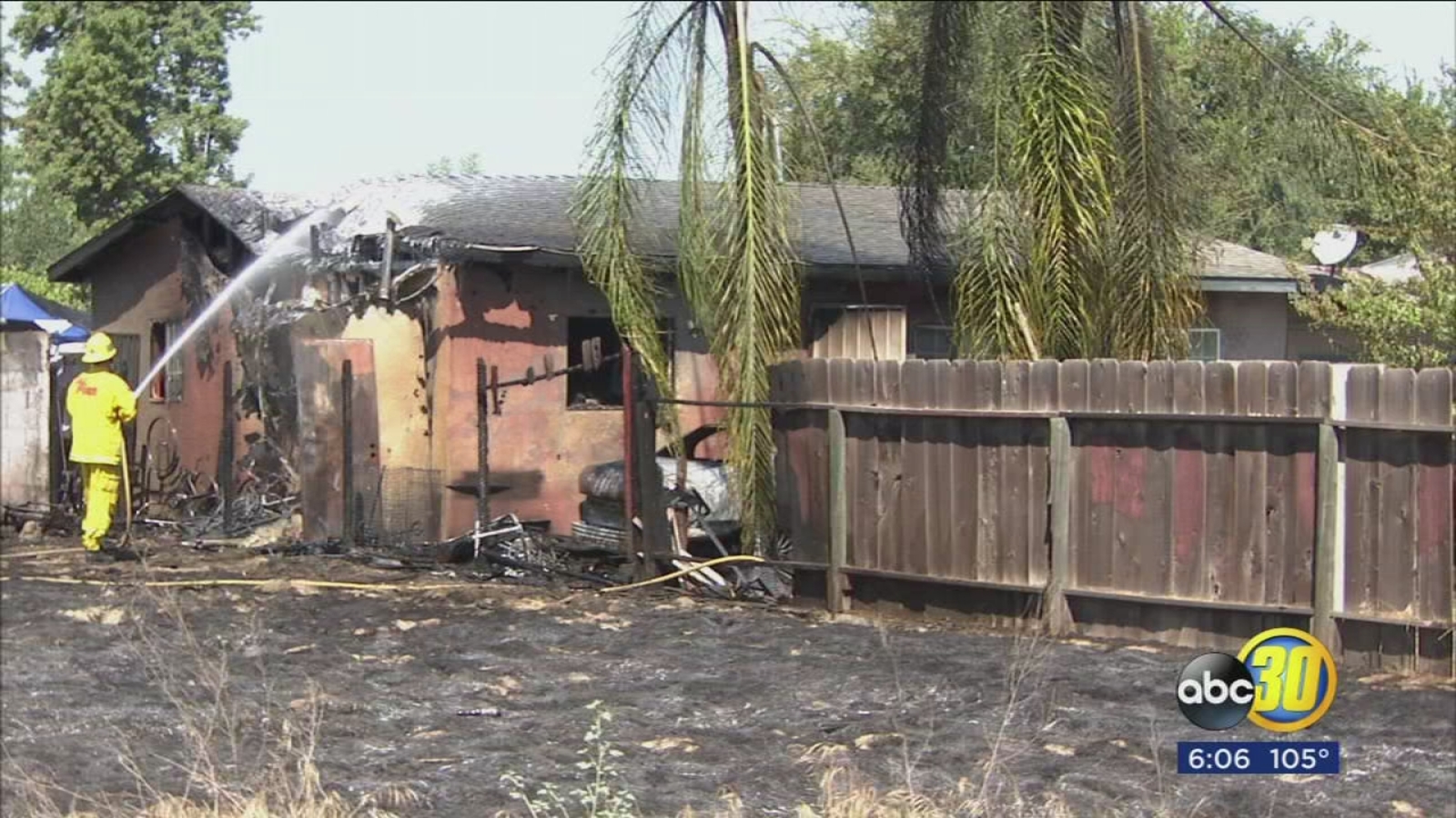 Apartment fire in Parlier displaces five - ABC30 Fresno