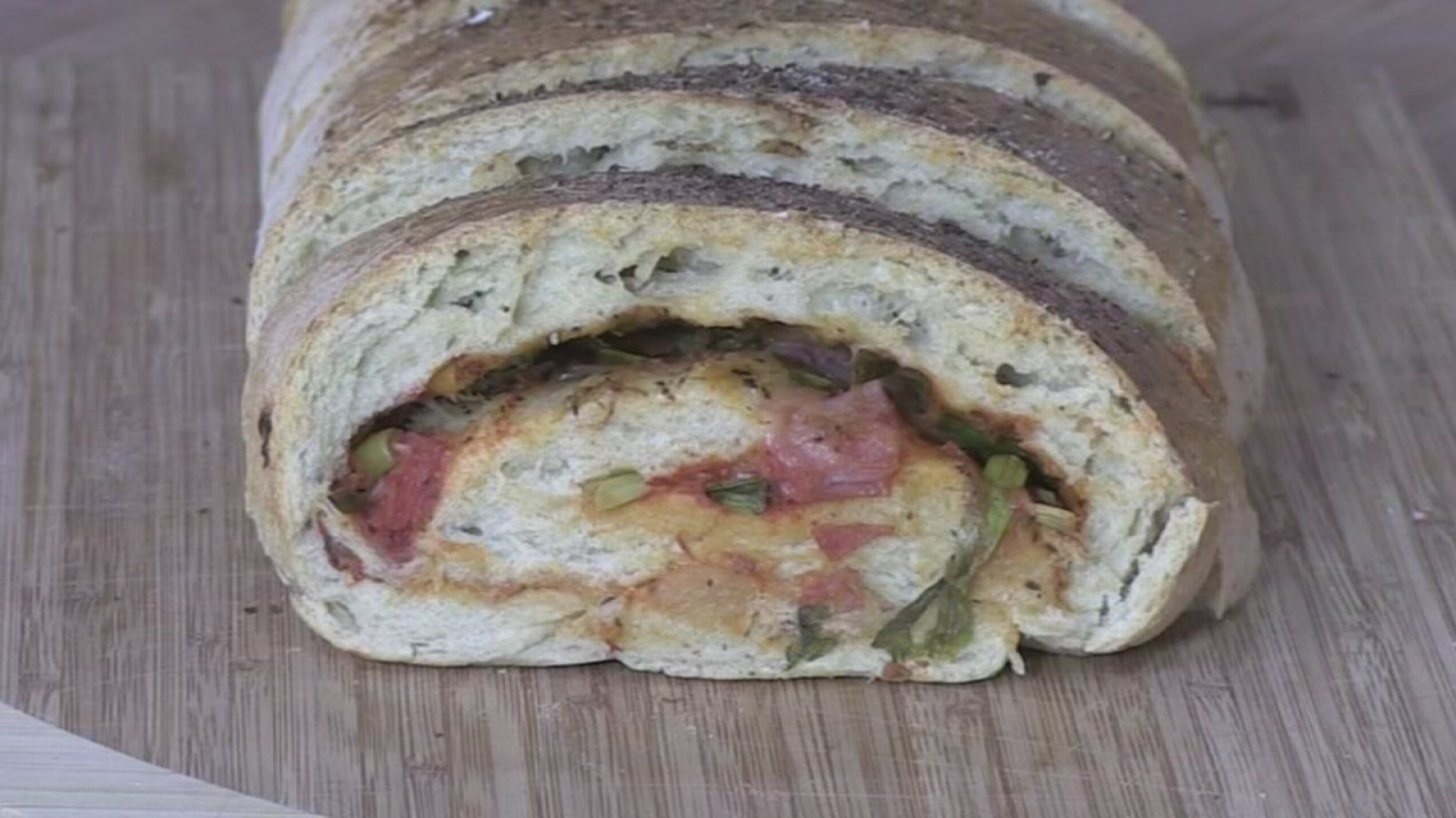 Extra Course: Roulade at Fabiana's Bakery - ABC7 Chicago
