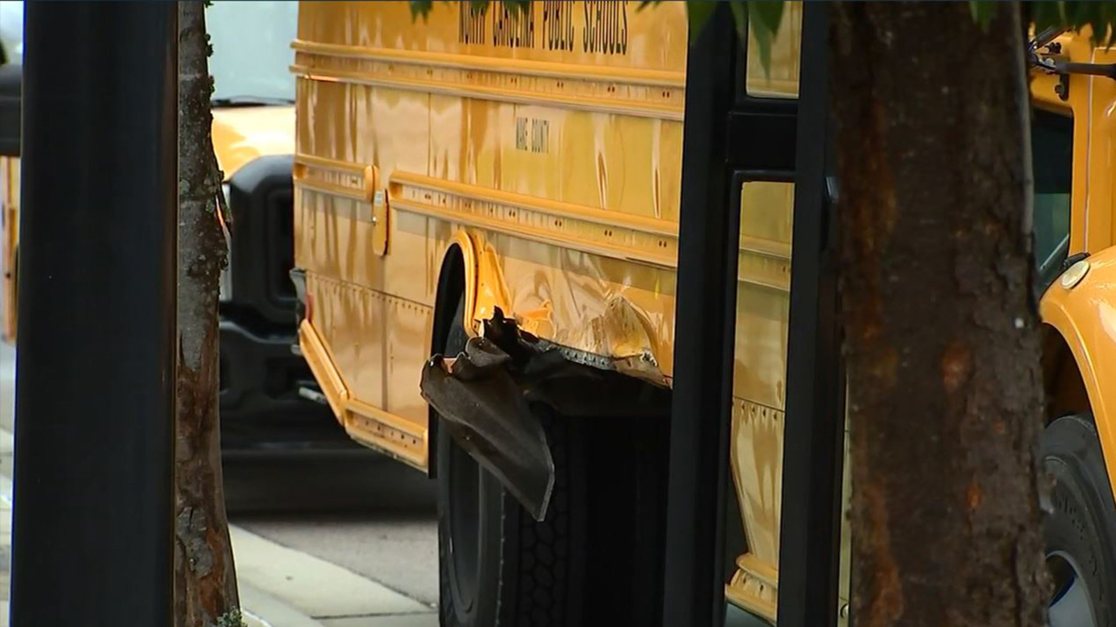 School bus in Raleigh crash - ABC11 Raleigh-Durham