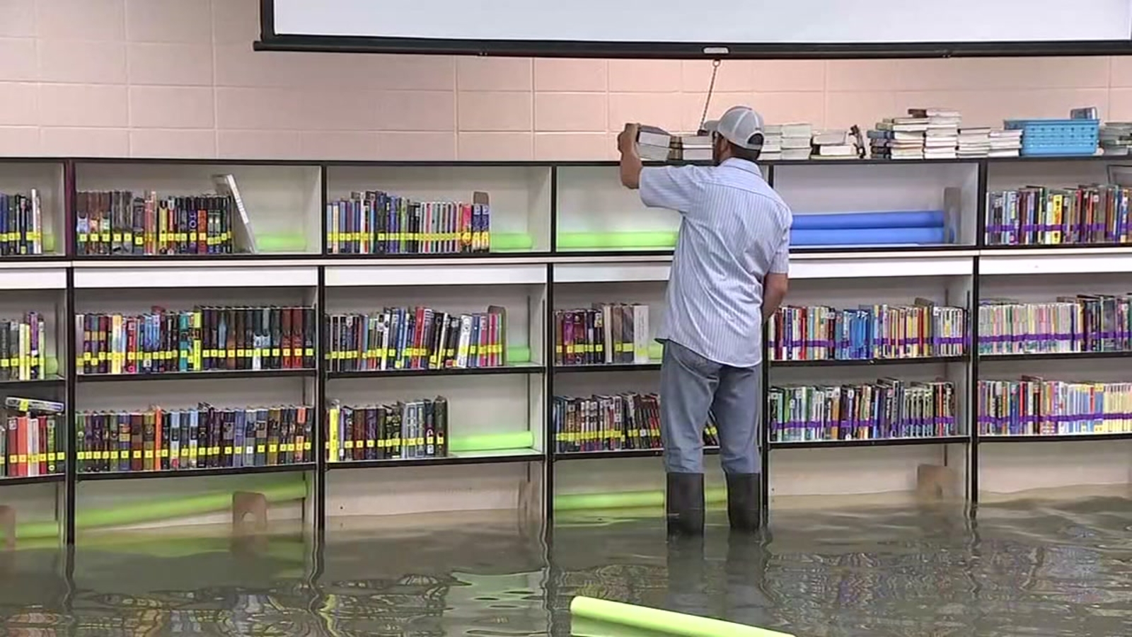 Lemm Elementary students return for first time since Harvey hit - ABC13 ...