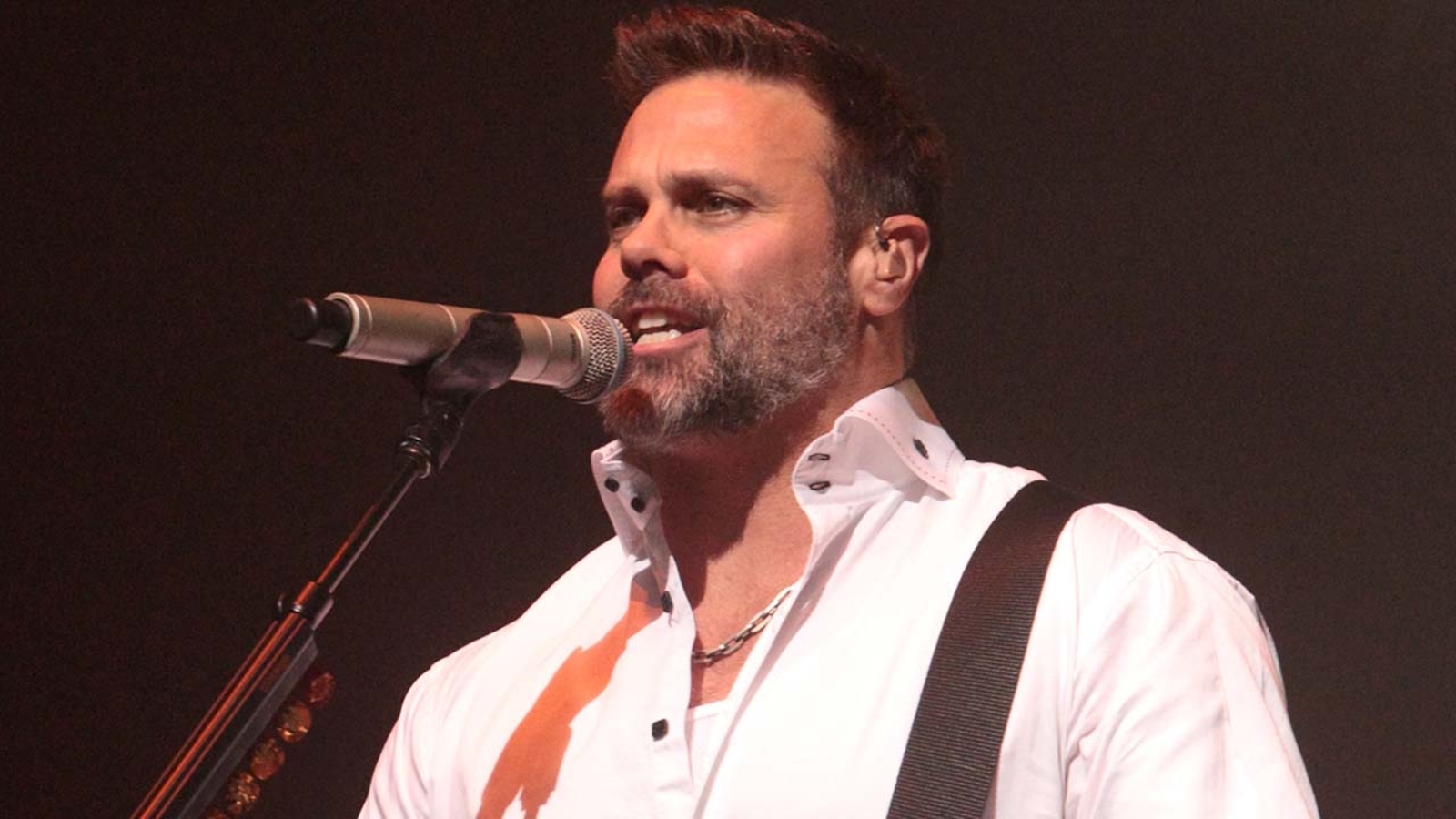 Troy Gentry of country duo Montgomery Gentry dies in helicopter crash ...