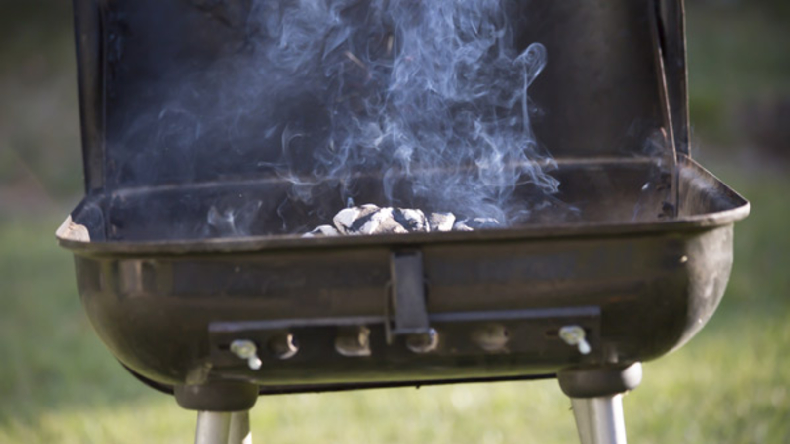 Man impaled on barbecue grill stand after falling from roof - 6abc ...