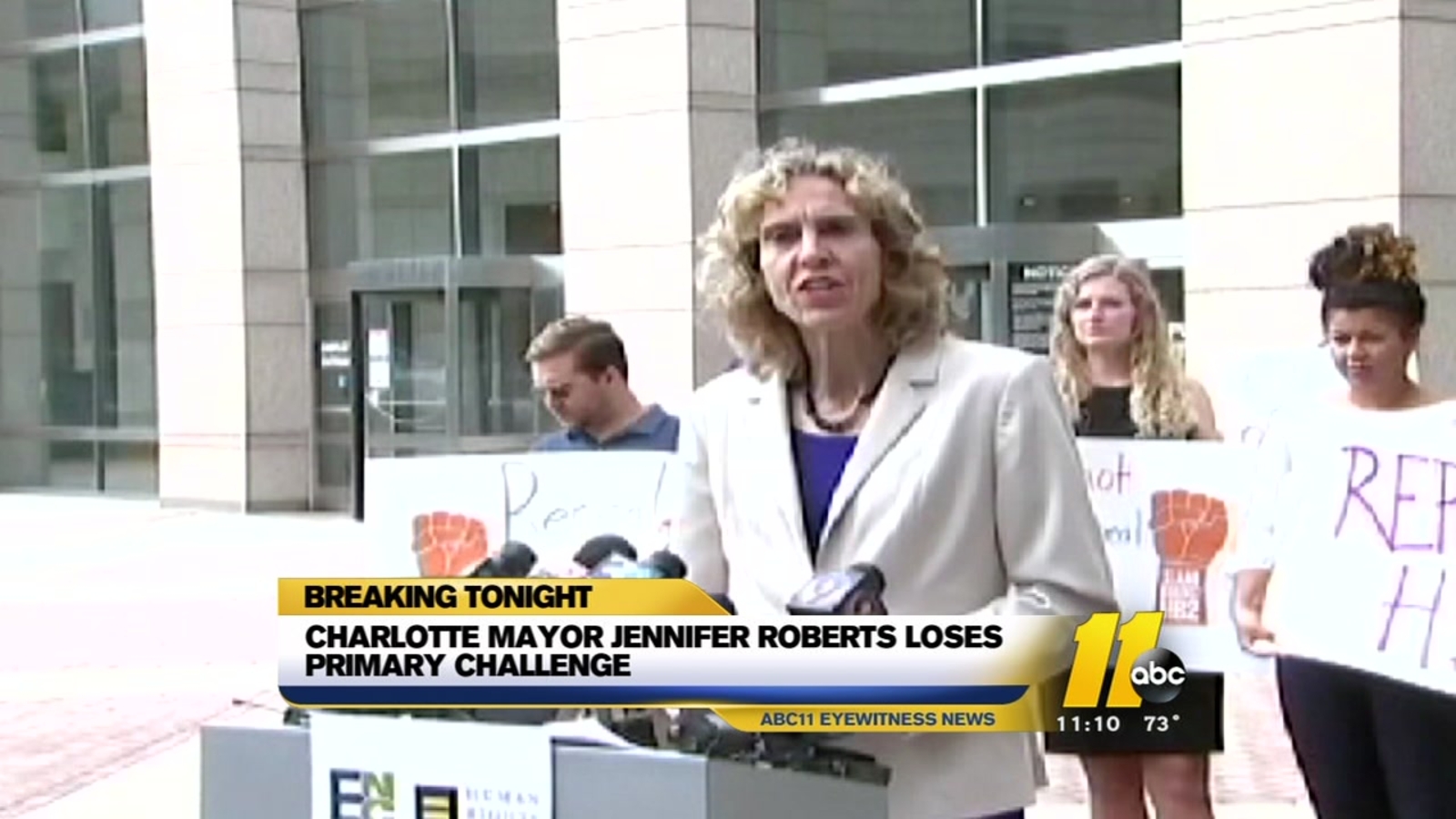Charlotte mayor Jennifer Roberts ousted in re-election bid - ABC11 ...