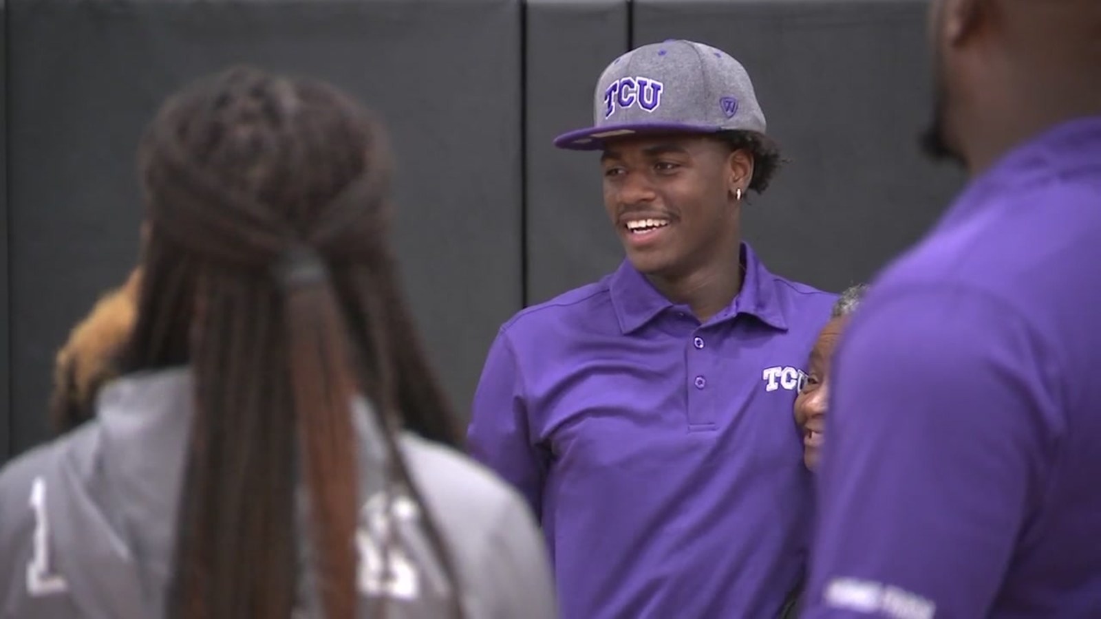 Two-sport athlete Bryson Jackson chooses TCU out of 26 schools - ABC13 ...