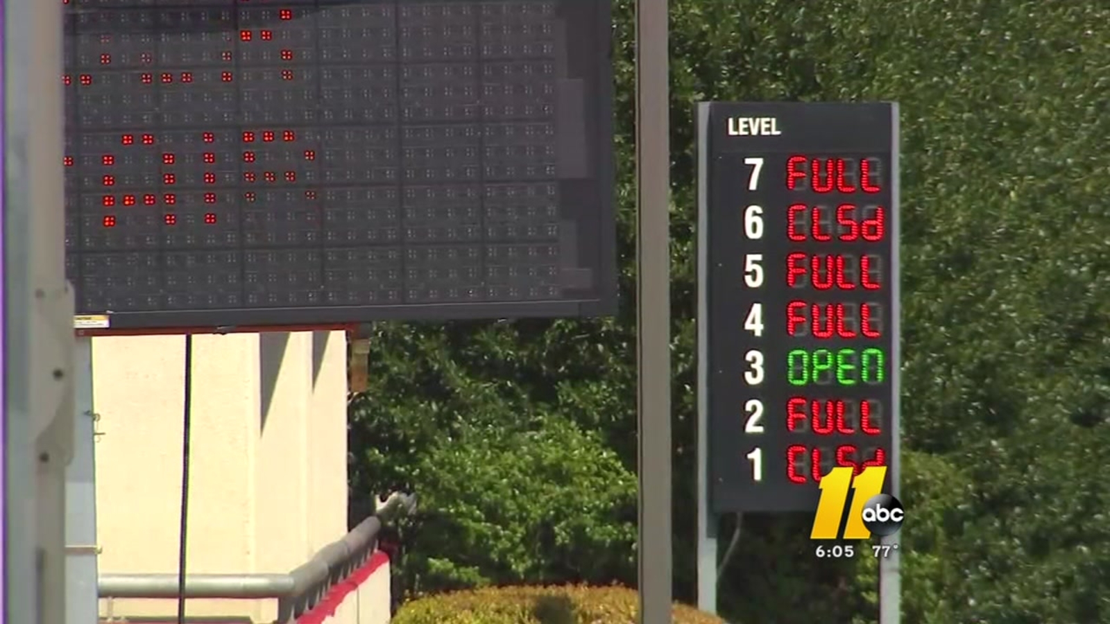 Traffic 'ambassadors' helping ease RDU parking 'mess' - ABC11 Raleigh ...
