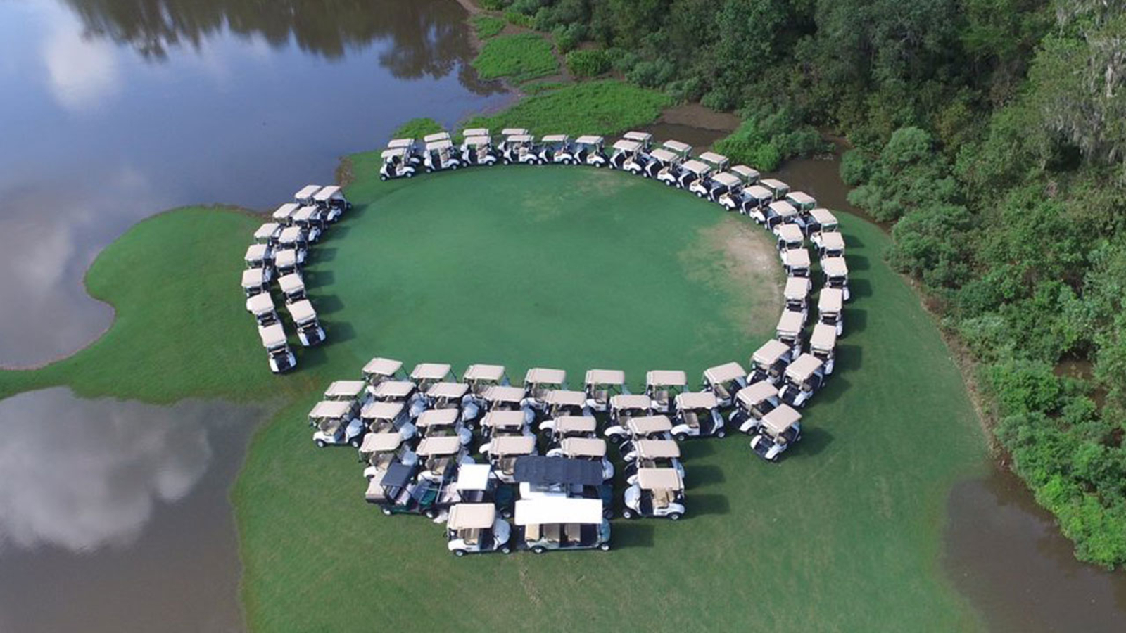 Lake Jackson golf club ingeniously spared golf carts from Harvey's ...