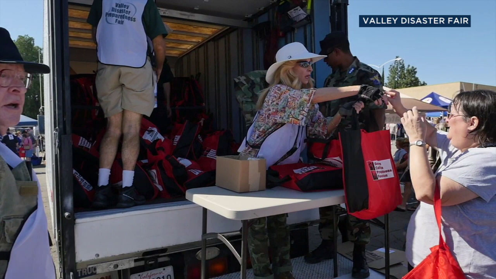 Valley Disaster Preparedness Fair in Northridge helps train families ...