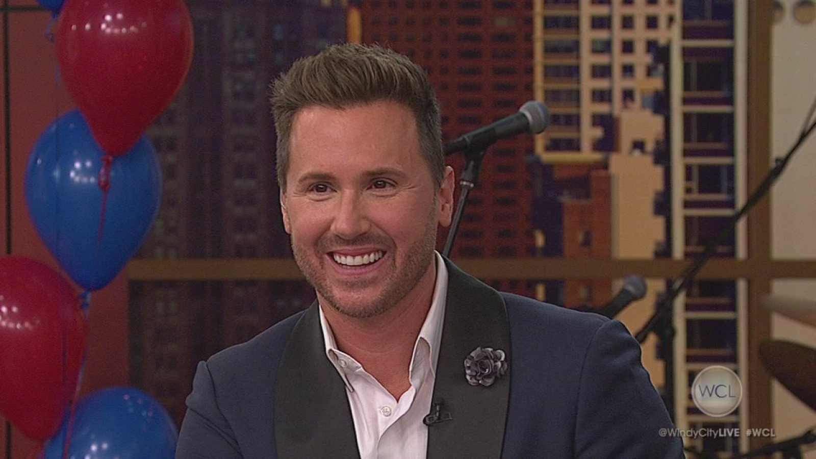 Ryan's surprise 40th birthday bash - ABC7 Chicago