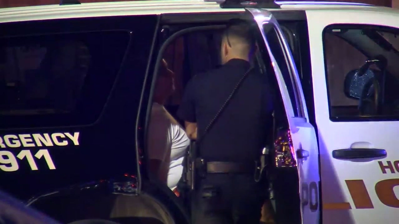 Suspects arrested with toy gun and drugs after chase - ABC13 Houston