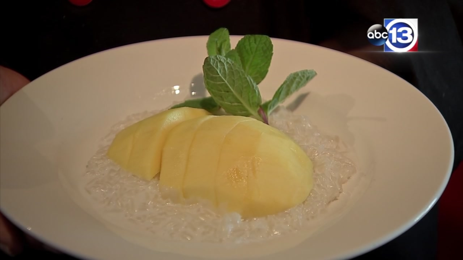 Mango with sweet sticky rice recipe from Merlion - ABC13 Houston