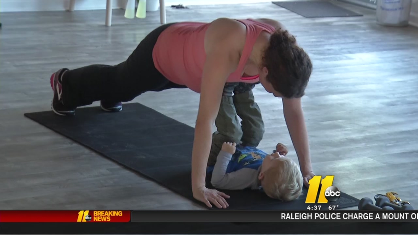 Durham 'fit mom' trainer develops athletic line for pregnant women, new ...