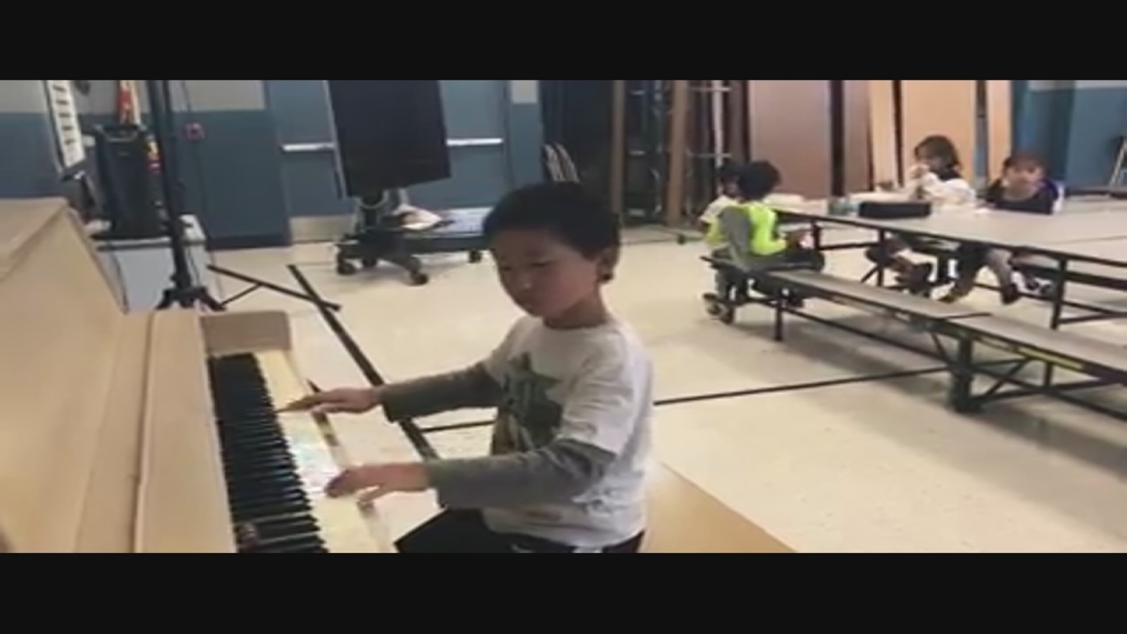 Nathan Zhang, 10, spends recess playing piano for 1st graders in Folsom ...
