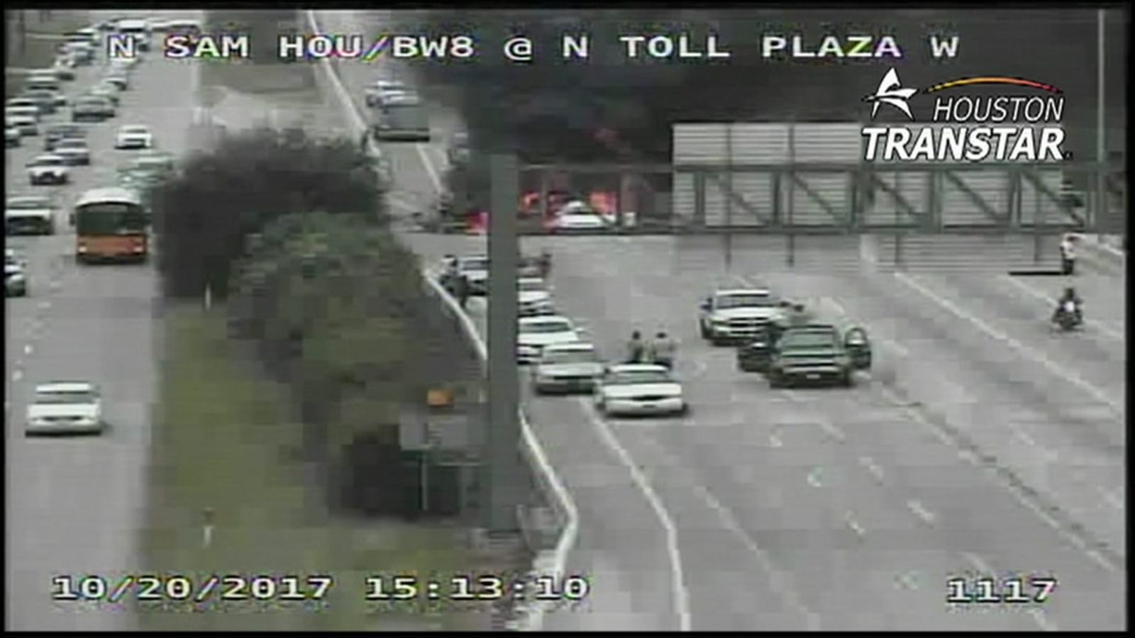 Car fire snarls traffic on North BW8 at toll plaza - ABC13 Houston