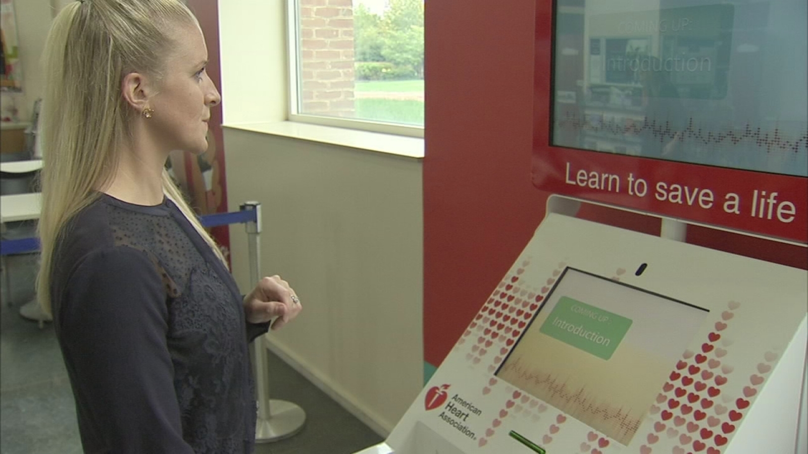 Philadelphia's first hands-only CPR kiosk arrives in Center City - 6abc ...