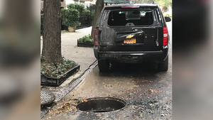 Manhole explosion - ABC7 New York