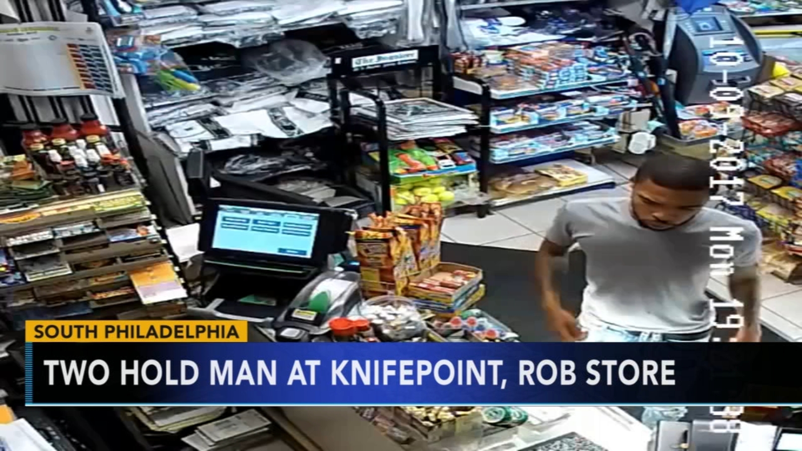 Suspects hold employee at knife-point in Philly store robbery - 6abc ...