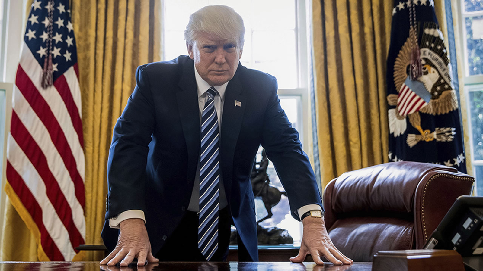 Internet reacts to brief disappearance of President Donald Trump's ...