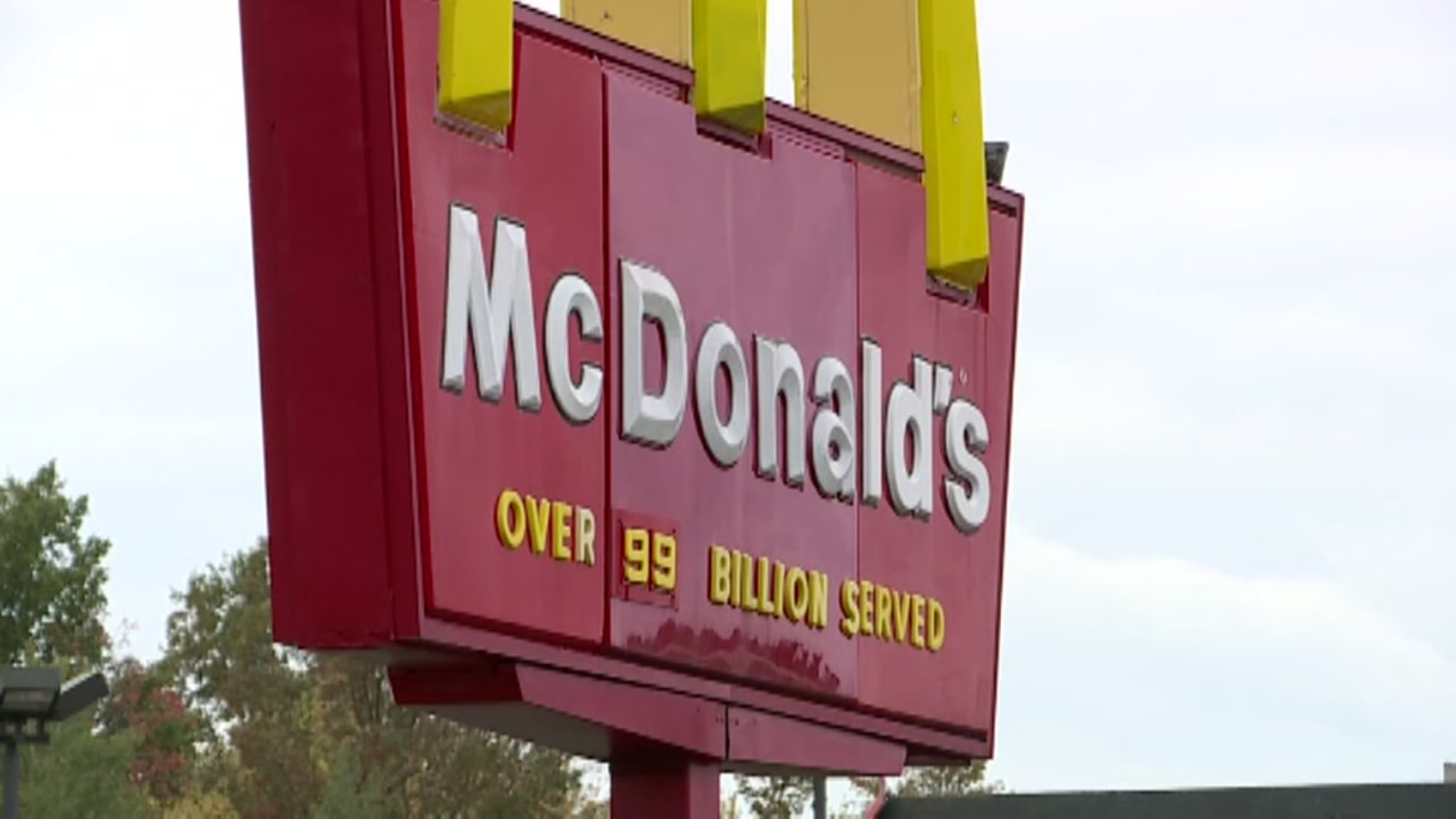 Missed Steak Leads To Gun Pulled At Mcdonalds Drive Thru Abc13 Houston