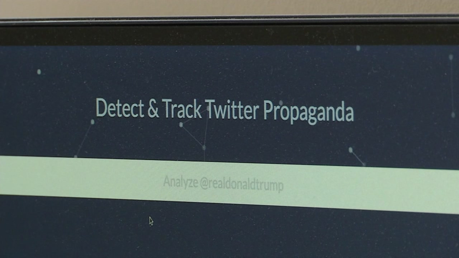 Army of Twitter robots could unveil answers into Russian hacking - ABC7 ...