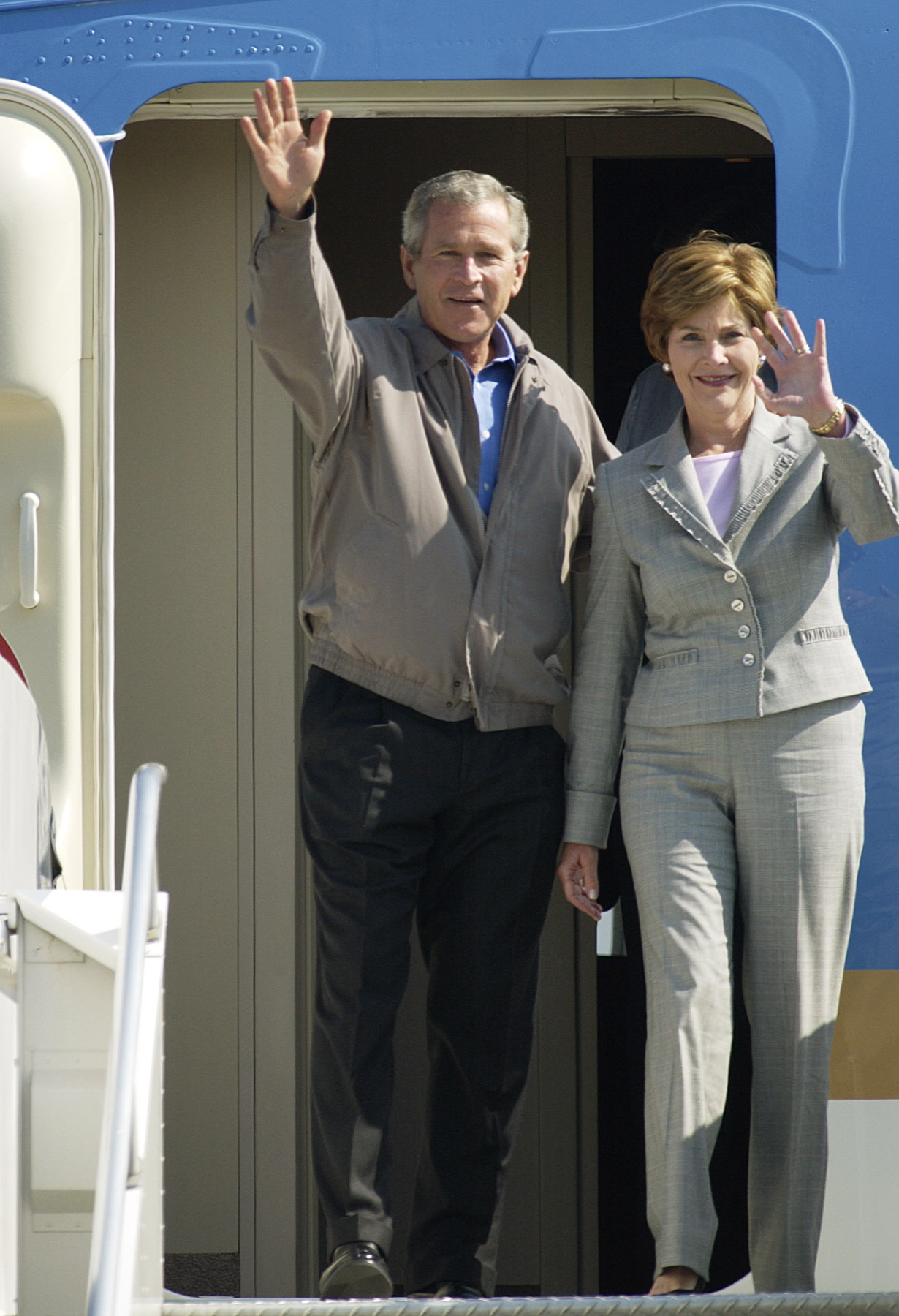 PHOTOS: George W. and Laura Bush's Love Story - ABC13 Houston