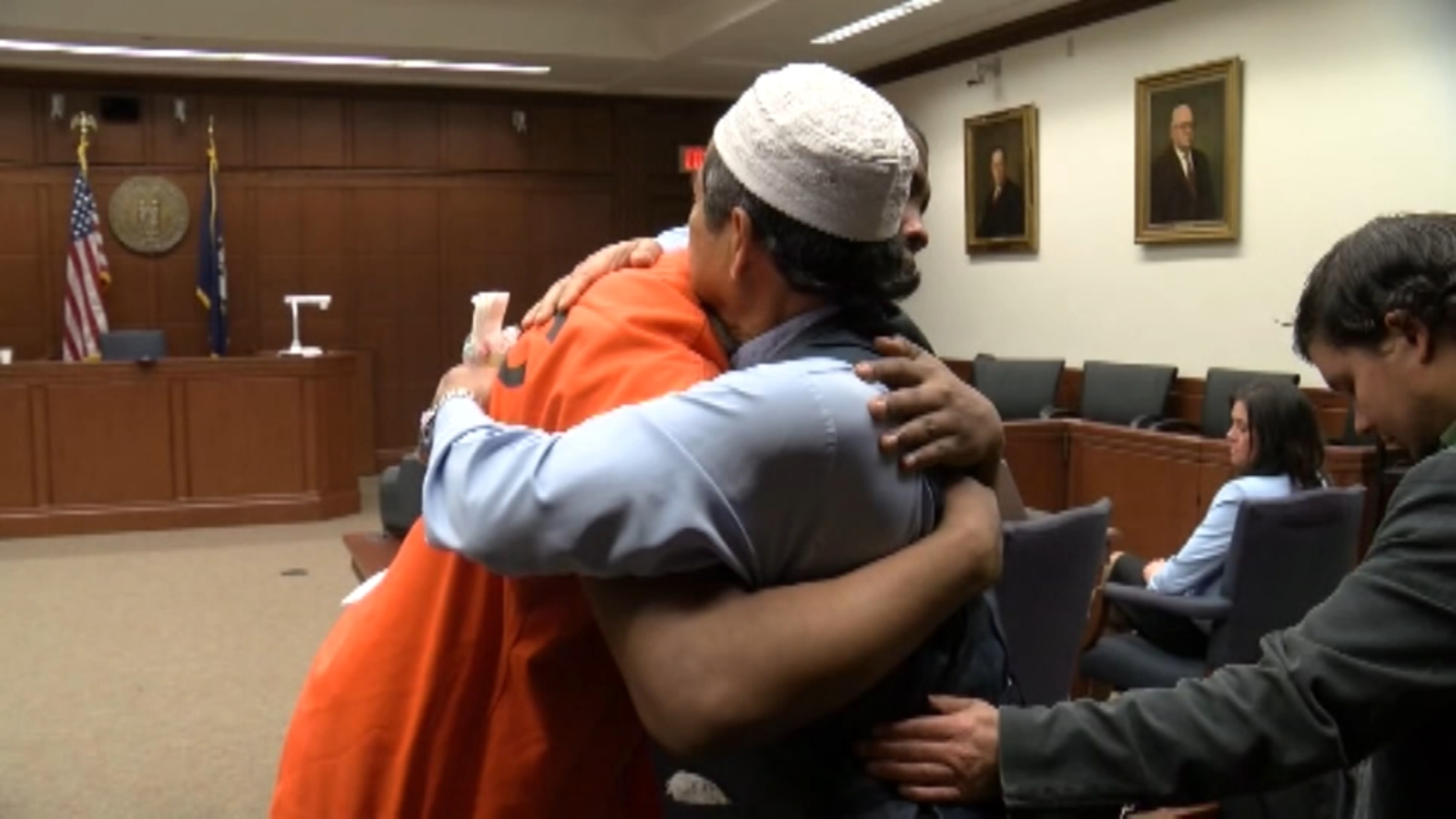 Emotional moments during hearing in Kentucky murder case - 6abc ...