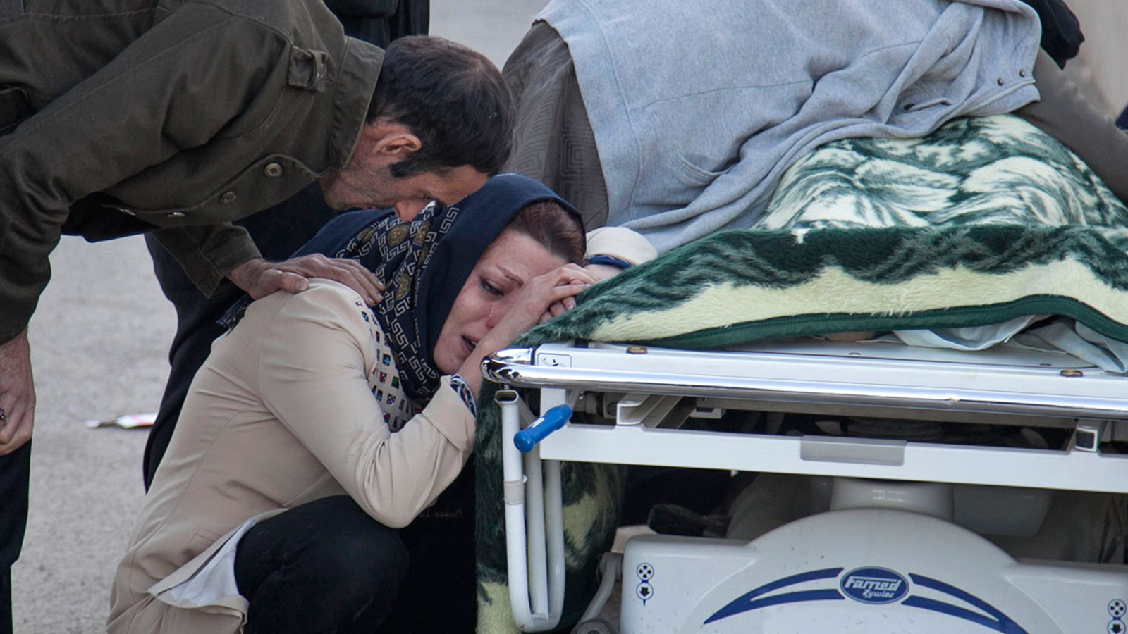 Photos show devastation after earthquake on Iran-Iraq border kills ...