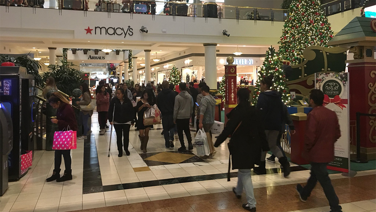 Tradition, tradition! Triangle shoppers hit the stores after ...