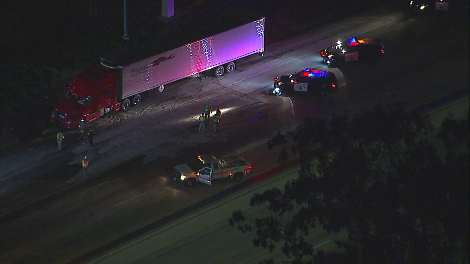 Big Rig Crash Snarls Morning Commute On Nb 710 Fwy In East La All