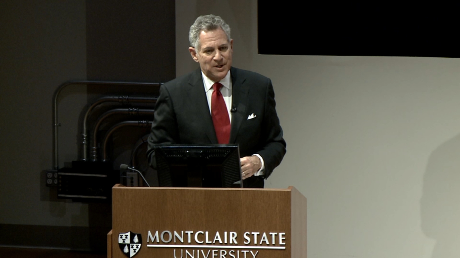Montclair State University honors Eyewitness News Anchor Bill Ritter ...