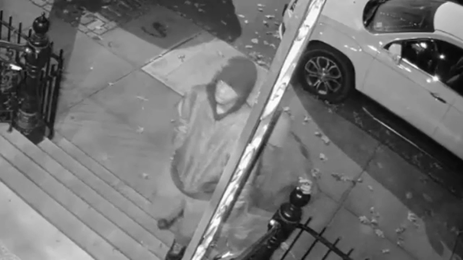 Suspects wanted for attacking woman inside her Greenpoint, Brooklyn ...