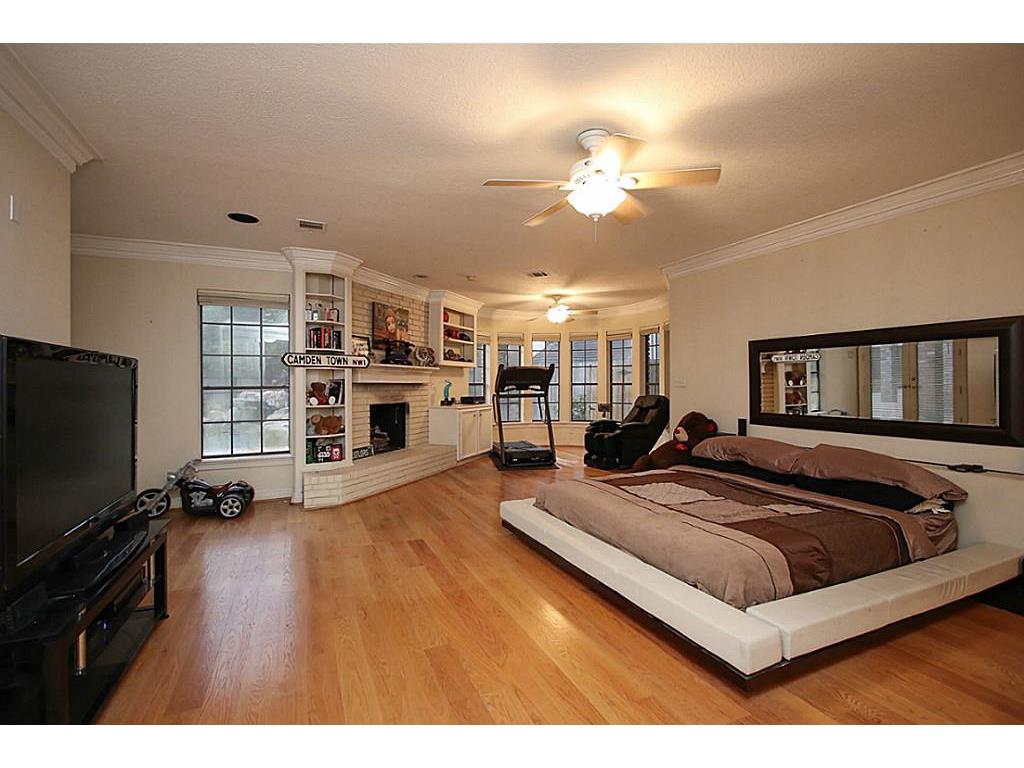 PHOTOS: Former home of Hakeem Olajuwon on sale in Houston - ABC13 Houston