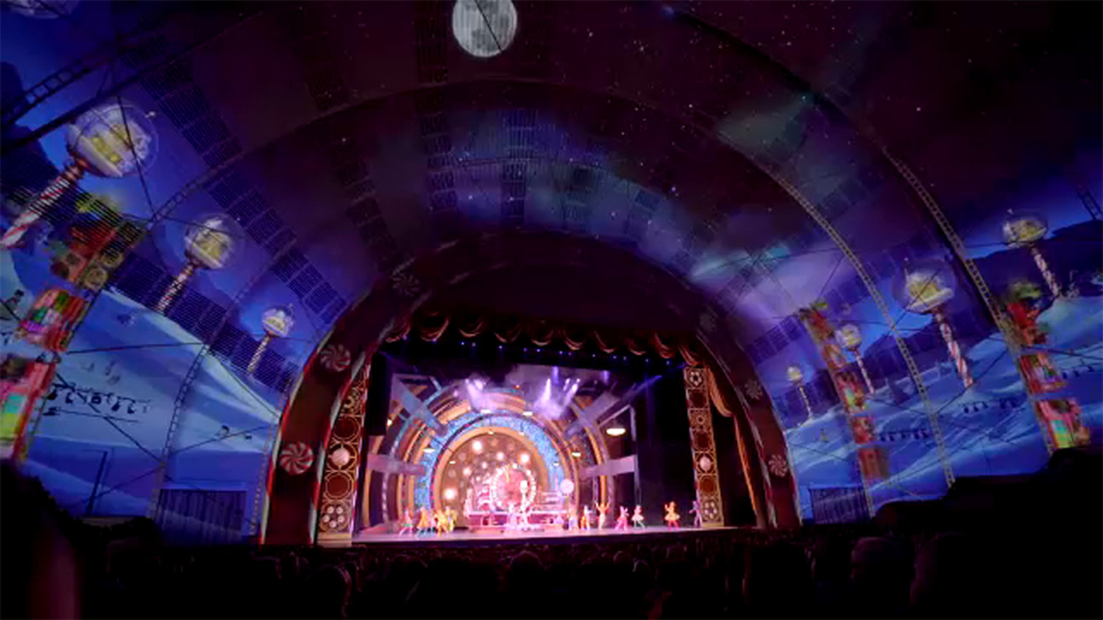 The Rockettes go high tech in this year's Christmas Spectacular at ...