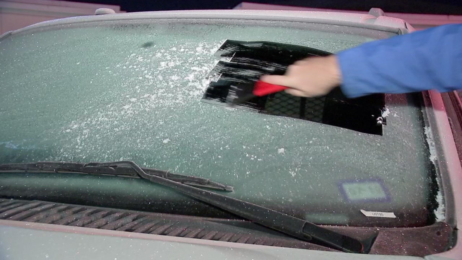 3 tips on how to de-ice your vehicle this winter - ABC13 Houston
