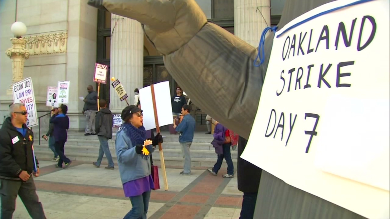 Strike suspended as negotiations continue in Oakland - ABC7 San Francisco