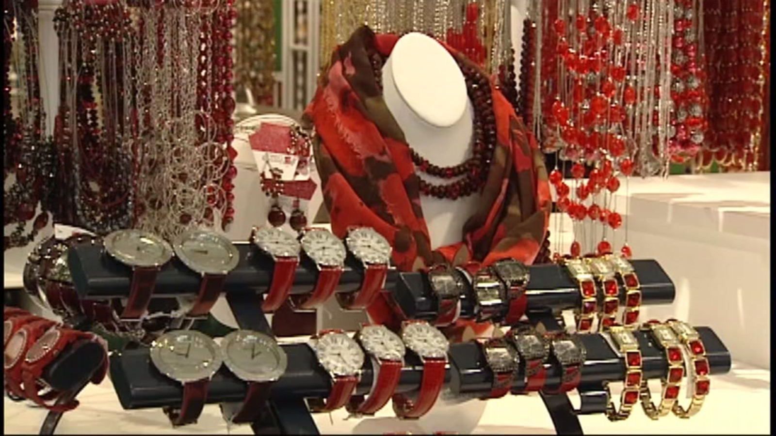 Houston-based jewelry and accessory store Charming Charlie files for ...