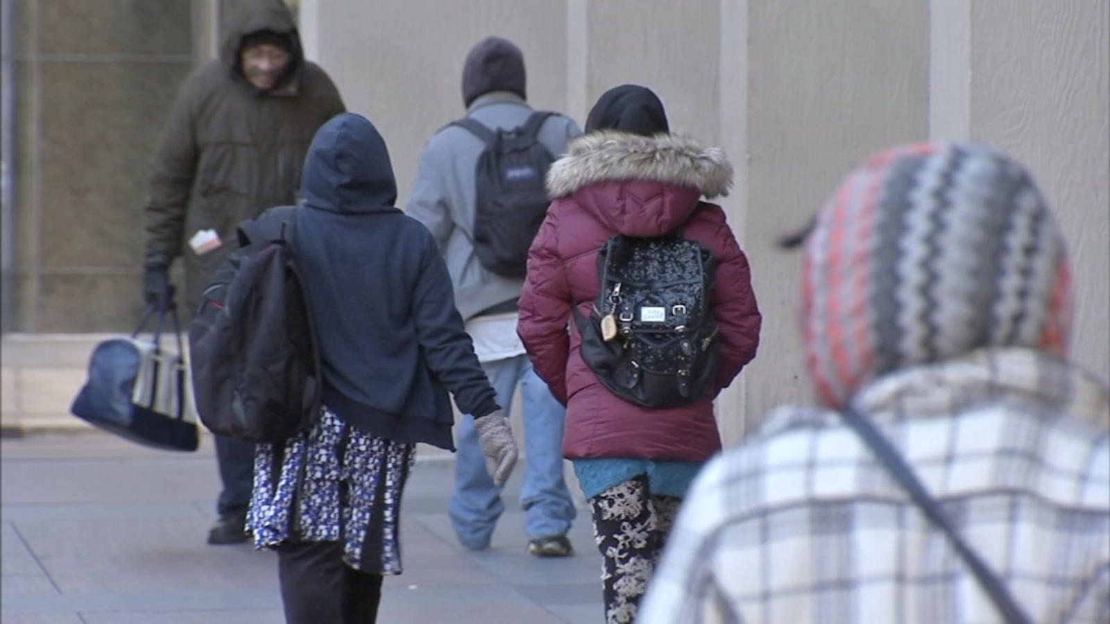 Folks react to bitter cold temps in Center City - 6abc Philadelphia