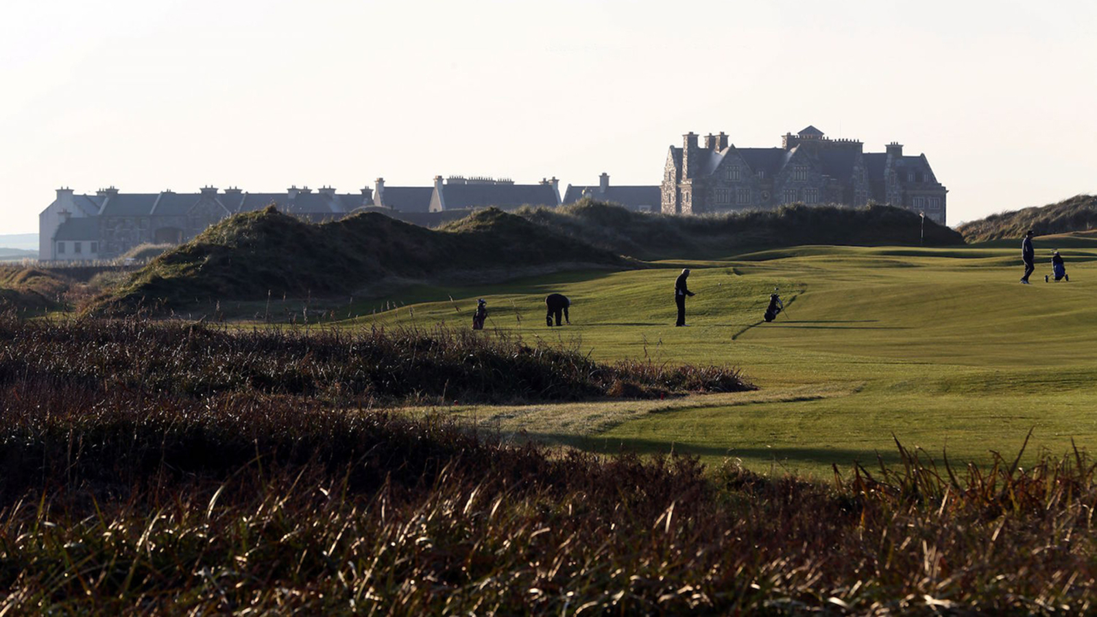 Irish officials approve wall to protect Trump golf course from effects ...